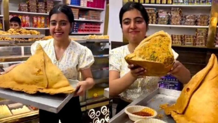 8 KG 'Bahubali' Samosa Costs ₹ 1100, The Shopkeeper Told Its Unique Feature