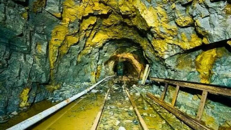 China Discovers Massive Gold Reserves; Worth $82.8 Billion In Hunan ...